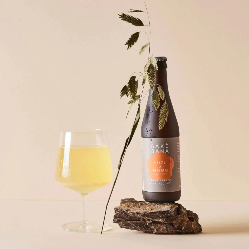 SAKÉBANA - SAKÉ SPRITZ Yuzu x Momo - Case of 12 | On GiftGood